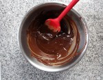Tempering Chocolate (Crystallization) – Smoothies & Sundaes