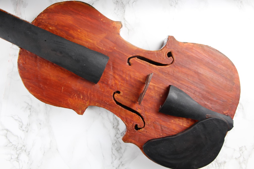 Chocolate Violin – Smoothies & Sundaes