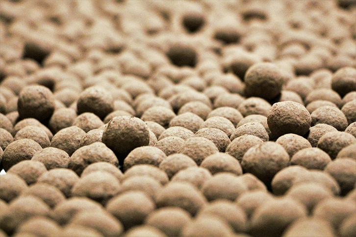 Panning 101 – Chocolate covered stuff – Smoothies & Sundaes